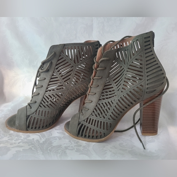 Mix No. 6 | Shoes | Mix No6 Olive Green Peep Toe Booties Size | Poshmark